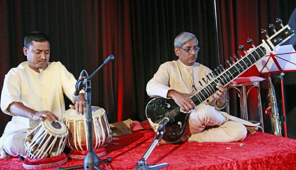 Musique indienne - Centre d'Action Laïque de la Province de Liège